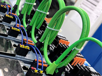 Fostron baut eine Linie, die sich selbstständig weiterentwic... | MOTOR ...